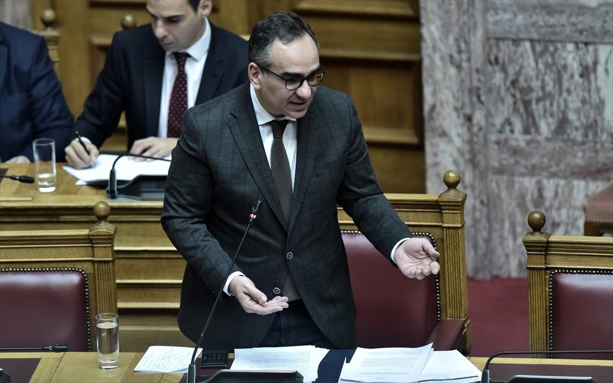 Διευκρινήσεις Κοντοζαμάνη για τα επείγοντα στα νοσοκομεία – VickyPedia